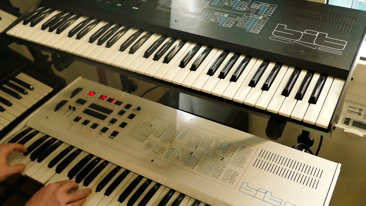 Crumar Bit 100! (Bit One + Bit 99) - YouTube