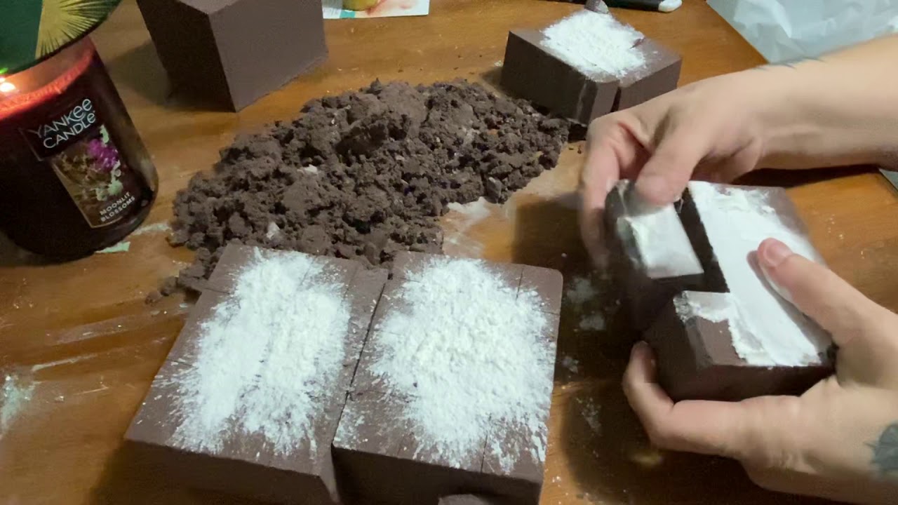 Grid Sahara slices with powder - YouTube