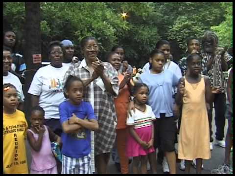 Excerpt from The Double Dutch Divas! - YouTube