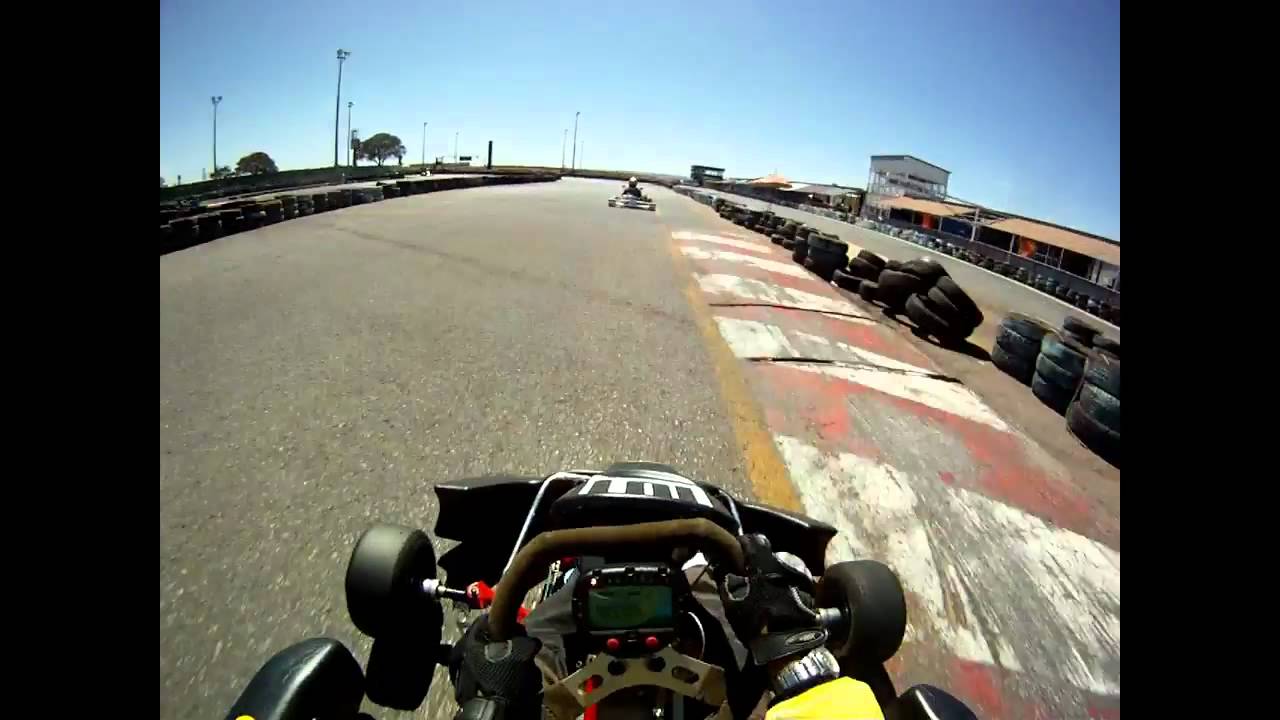 06/08/2011 - Parte 02 - Kart F400 on-board - Kartodromo W. Ferrari ...
