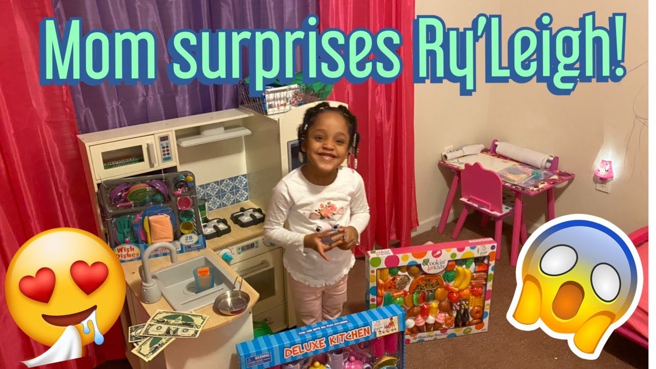 A surprise for Ry’Leigh! - YouTube