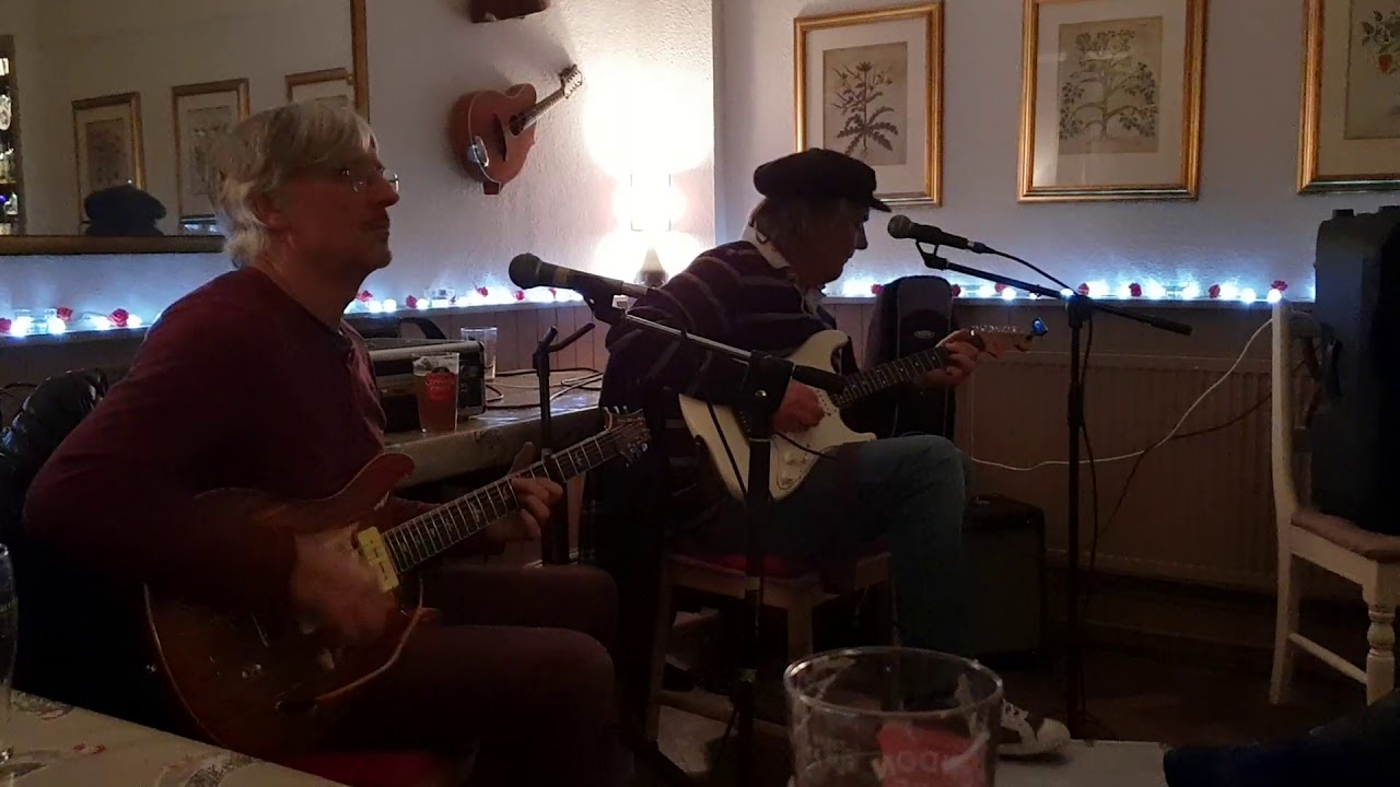 The Fabulous Bonas Brothers - Machine Gun Kelly - YouTube