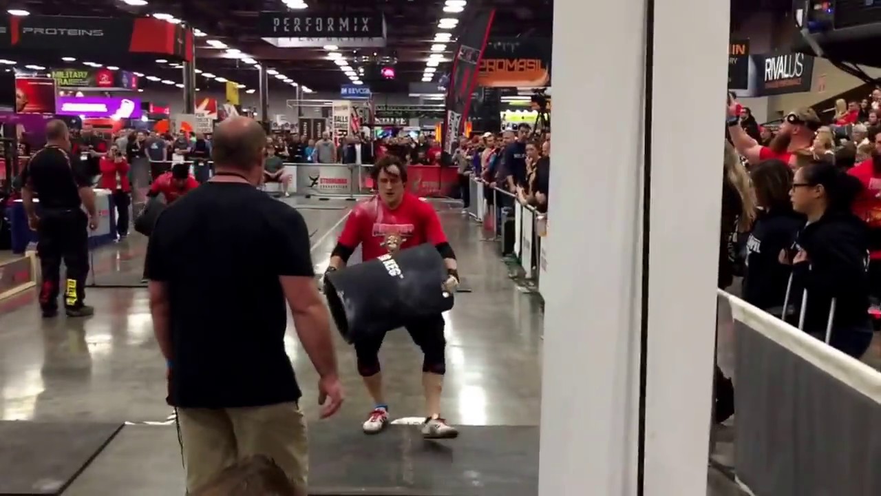 2017 Strongman 80kg World Championships - Keg Carry & Press Medley ...