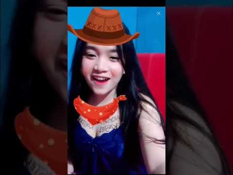 Bigo live indonesia cewek goyang bantal hot!!!