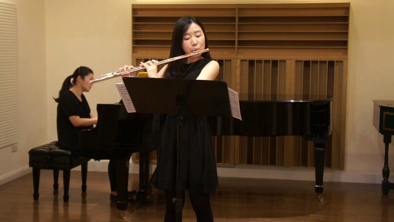 Ibert Flute Concerto mvt 3 - YouTube