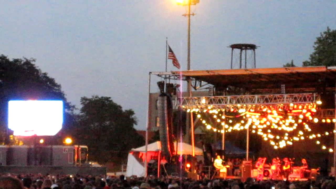 Pitchfork 2011 Chicago - Pavement - YouTube