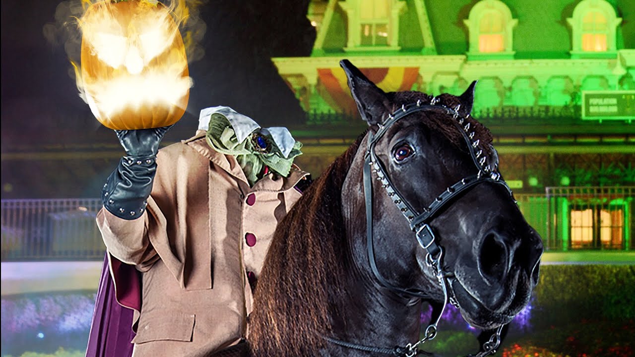 Headless Horseman Rides at Mickey's Not So Scary Halloween Party 2016 ...