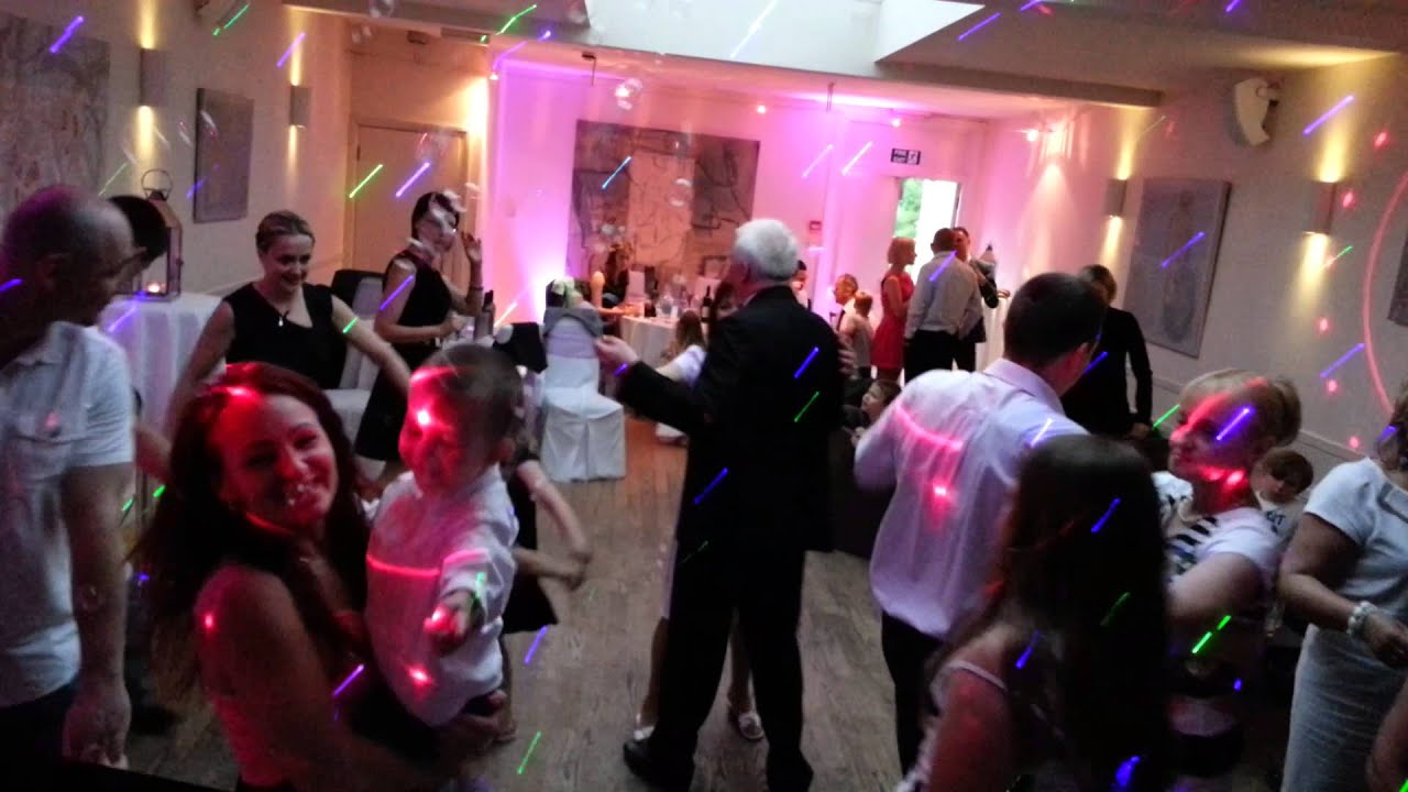 Robert The Dj - Polski Dj w UK - YouTube