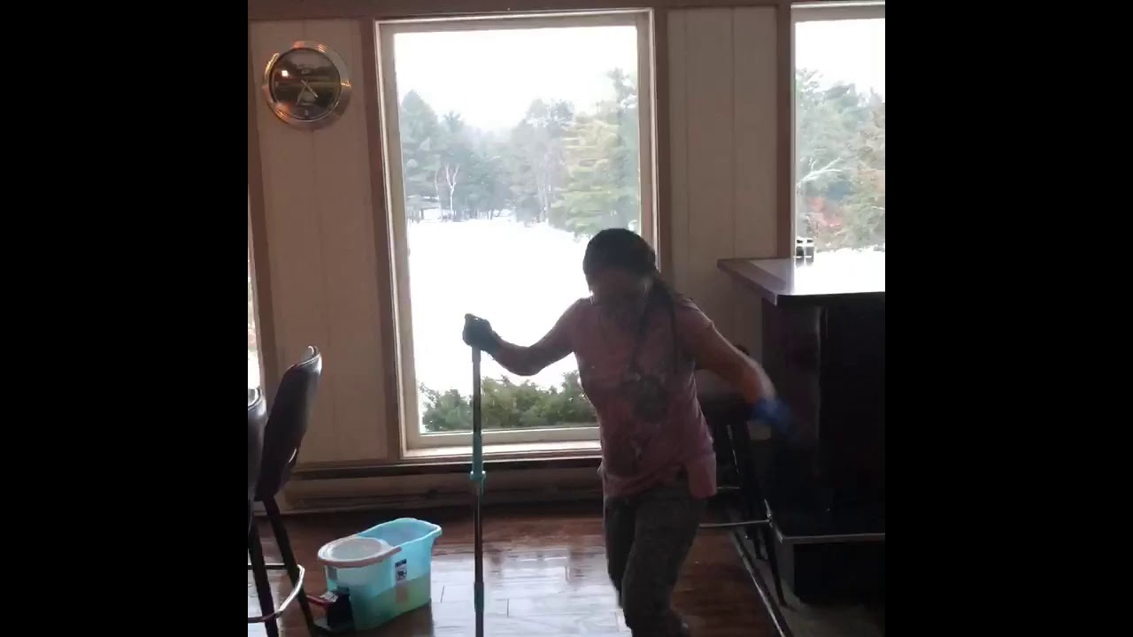 Dancing While Working - YouTube