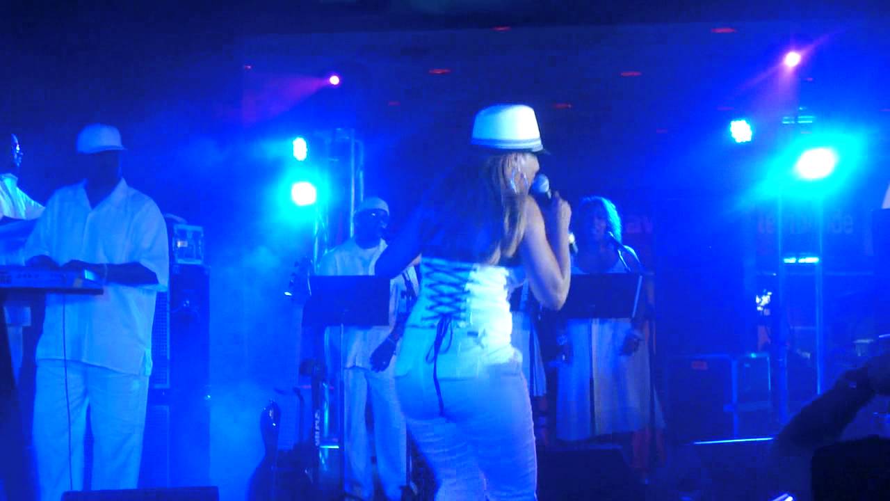 Cherrelle LIVE "I Didn't Mean To Turn You On" - Essence Music Festival ...