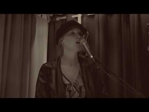 The Amanda Webb Band Performs Chocolate