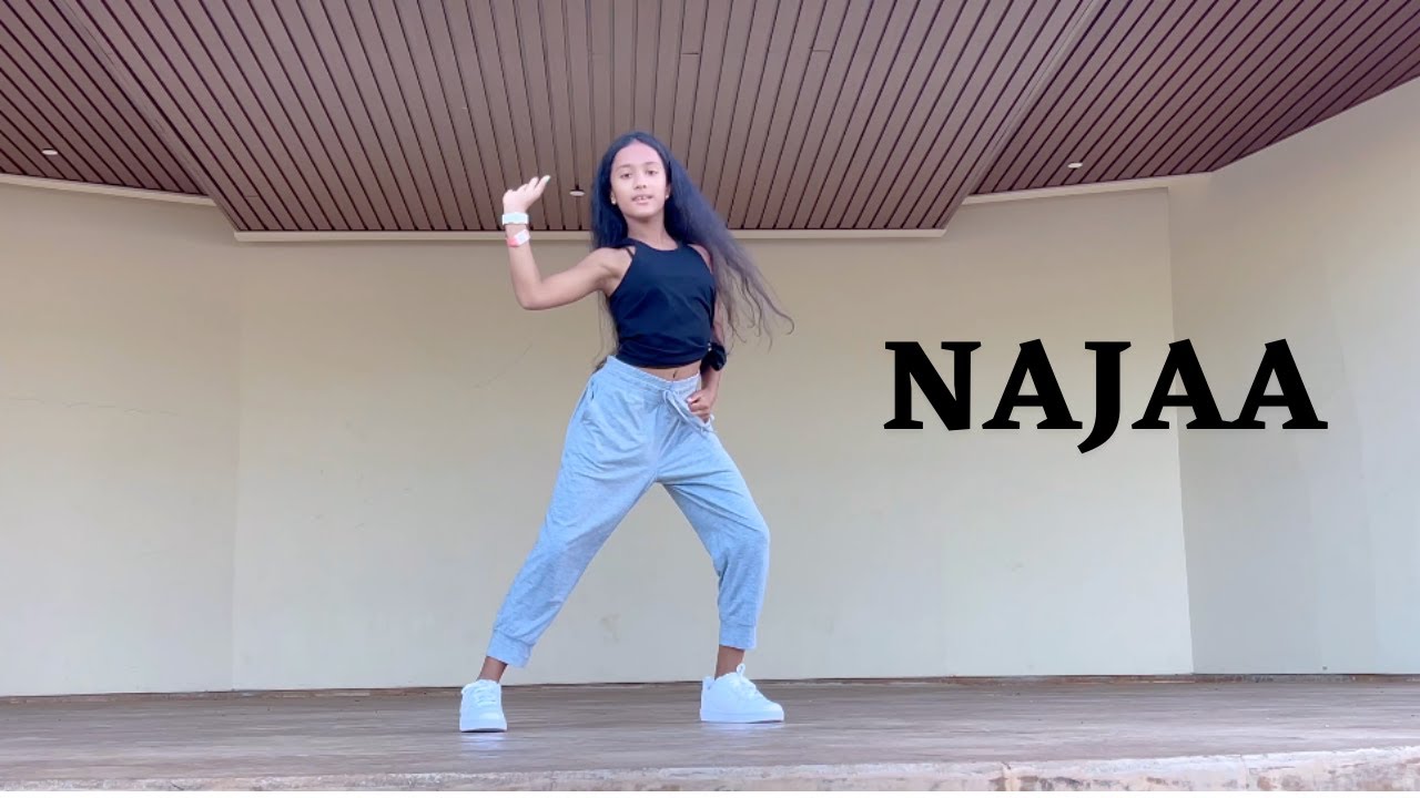 Najaa | Sooryavanshi | Dance Choreography | Anika Dance n Fun | - YouTube