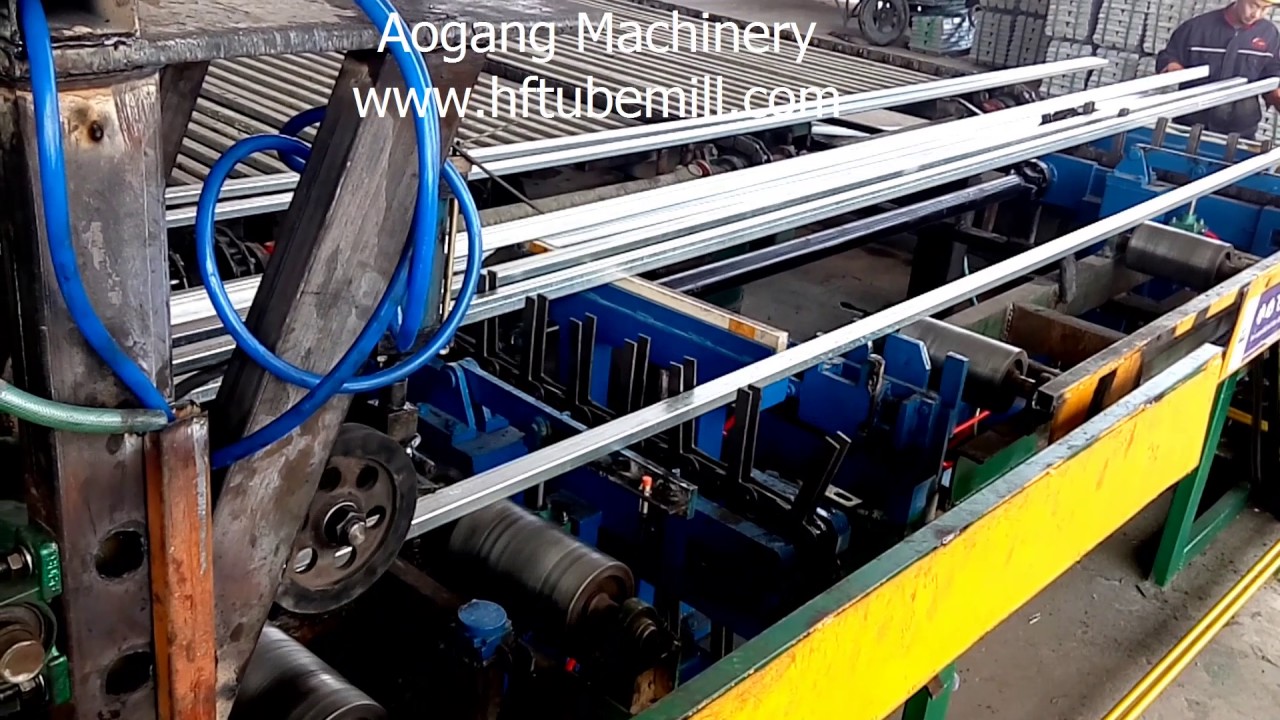 semi-automatic Magnetic Packing Line for Square Tubes - YouTube