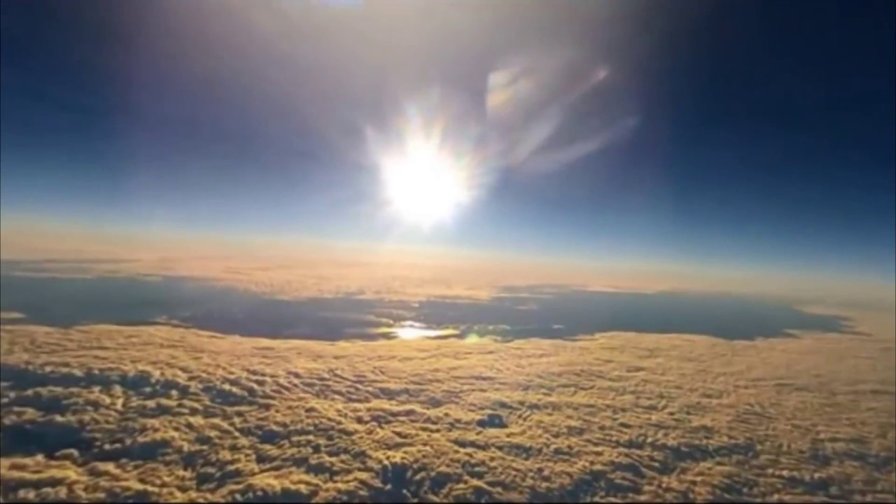 FLAT EARTH / HIGH ALTITUDE BALLOON COMPILATION - YouTube