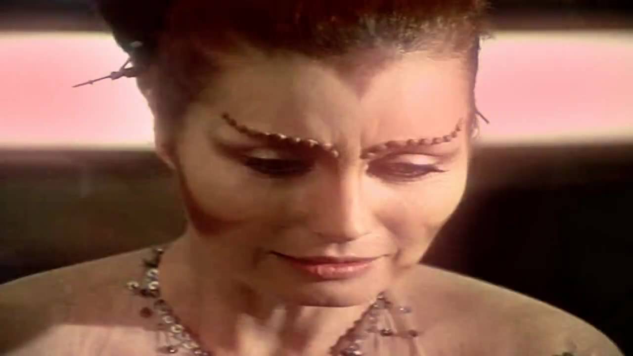 Space: 1999 Maya - Let Me Be Myself - YouTube