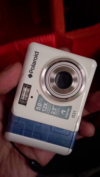 Polaroid digital camera 5 mega pixels i531 Duracell opreting u want buy DM me 9004851495 - YouTube