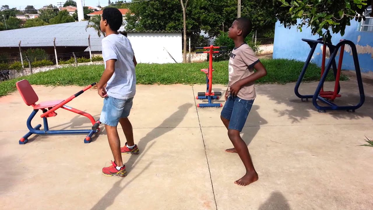 Os Pivetes Te taco o taco - YouTube