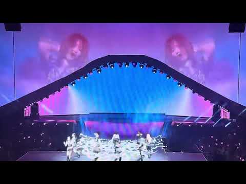 Twice world tour performing brave performance on stage live - YouTube