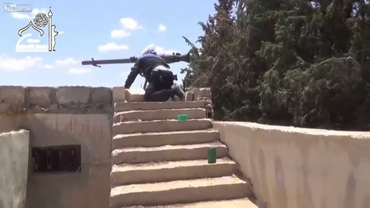 B9 Recoilless Rifle Hits Sniper's Nest near Damascus - YouTube