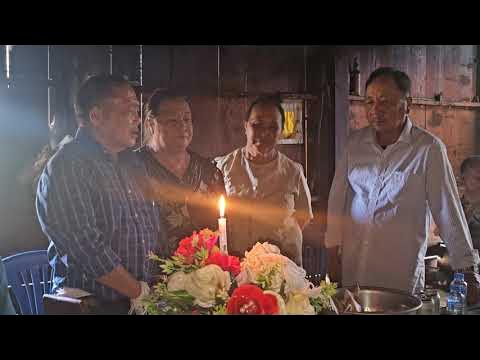 pog thiab yawg nkawv tus tub ua ke zoo siab rau pog nkawv zoo siab tu siab os - YouTube