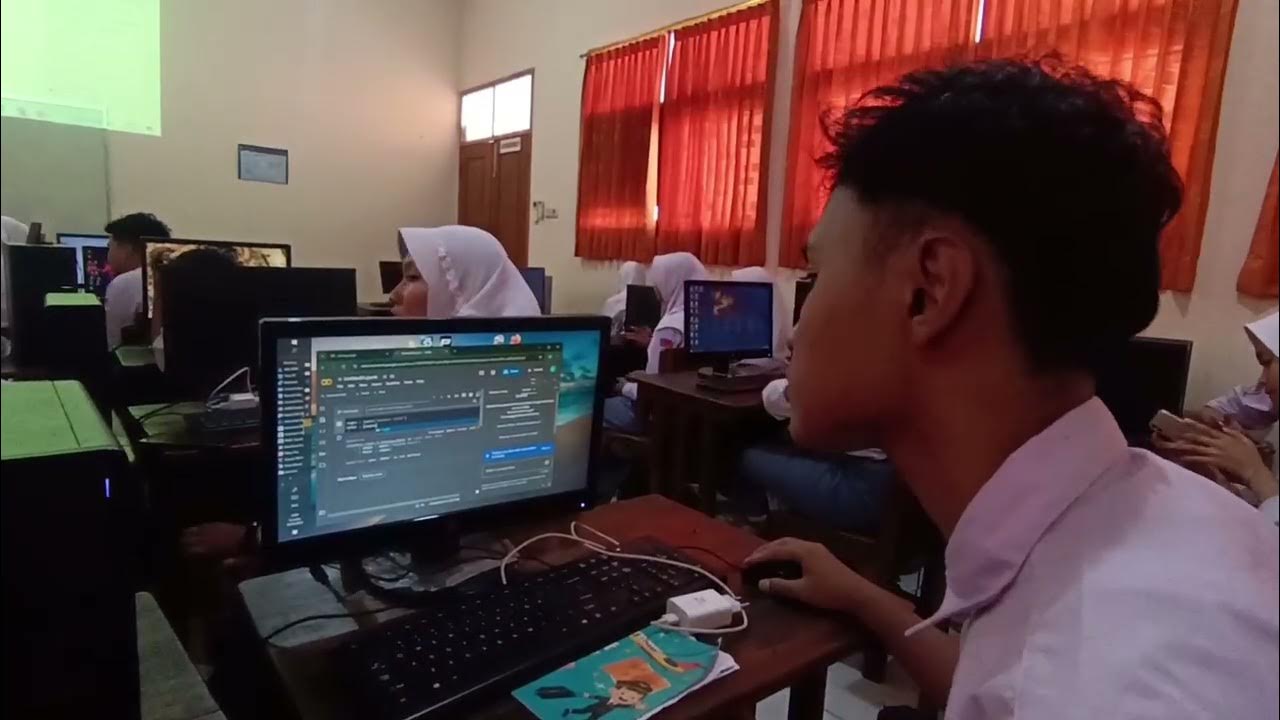 Praktik python materi tentang String dan Number Informatika kelas X - YouTube