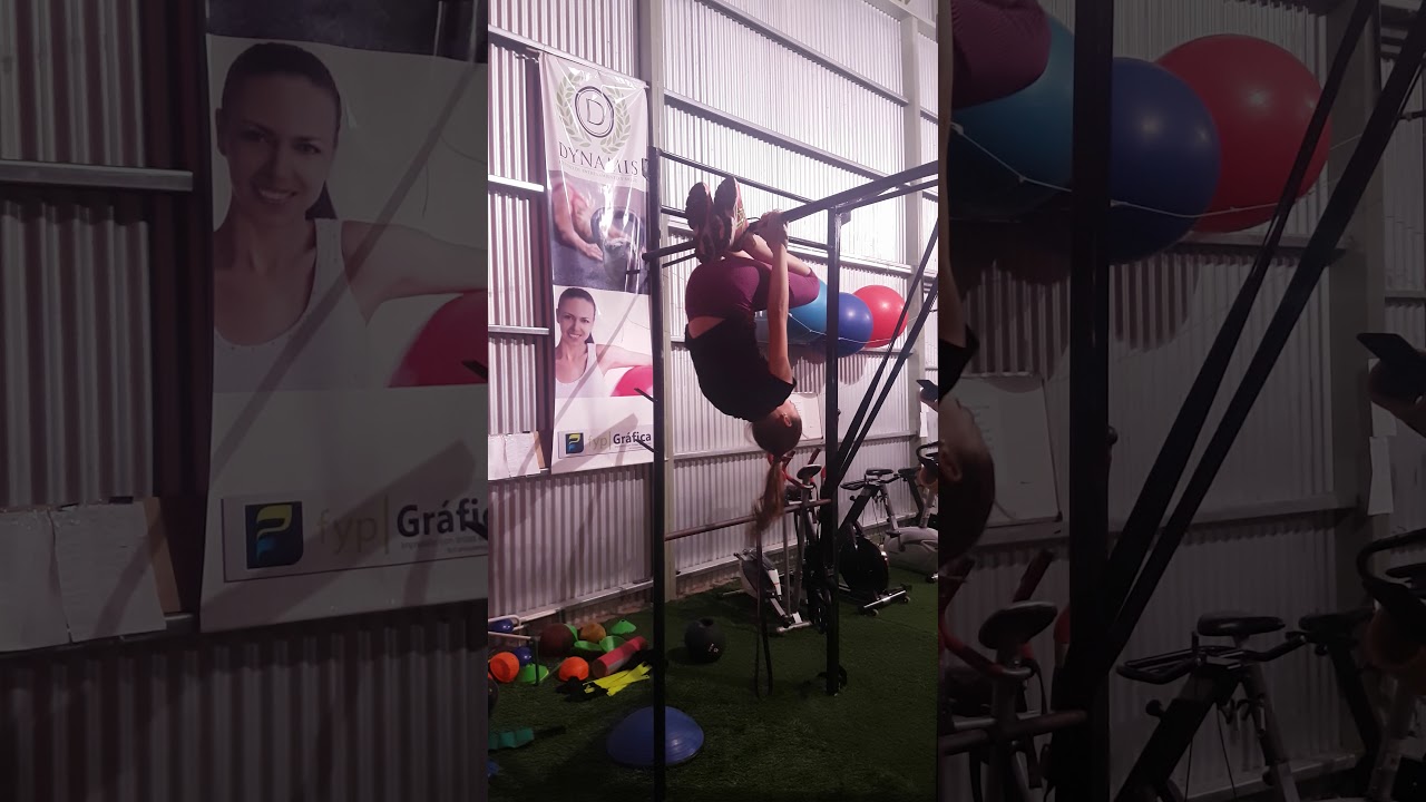 Boitas en barra - YouTube