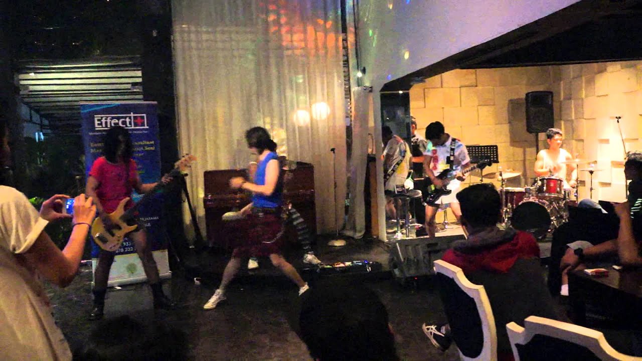 HMB, "Memo Band" - Live @ Phoenix Cafe- - YouTube