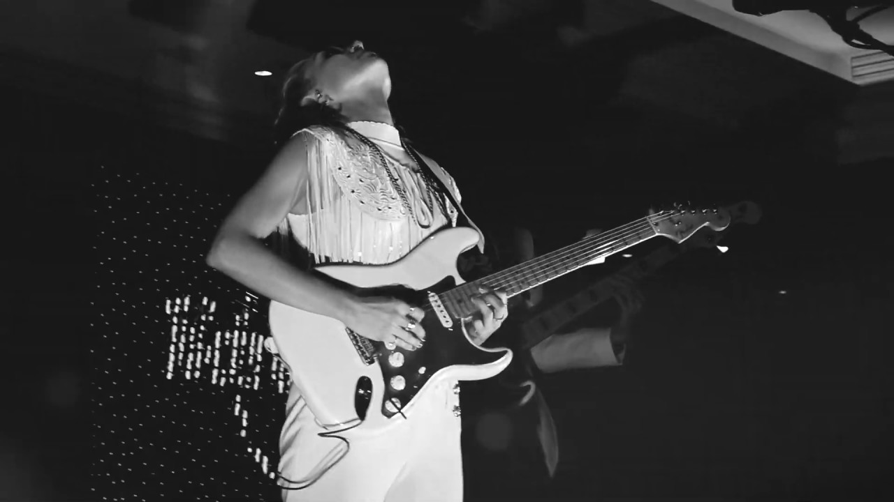 JJ ROSA LIVE at Hard Rock Hotel London - YouTube