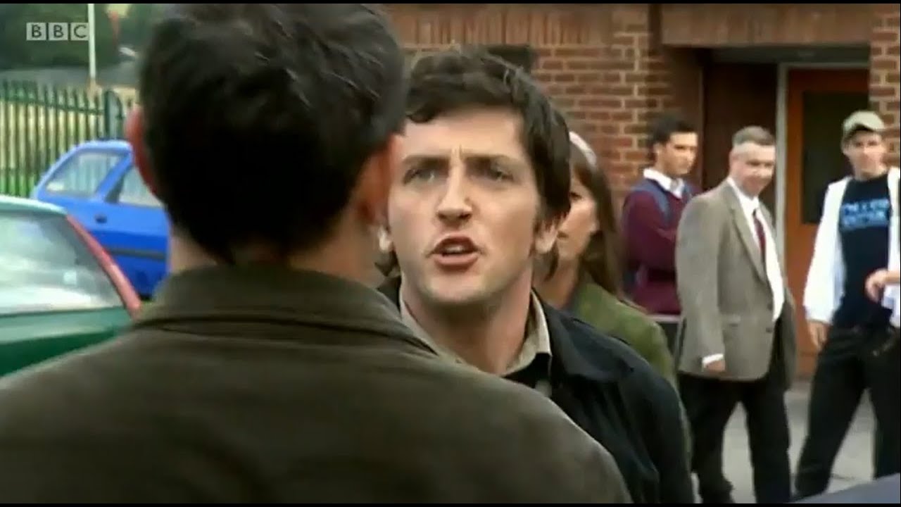 Waterloo Road - Tom Clarkson punches Jimmy Grainger (S1E2) - YouTube