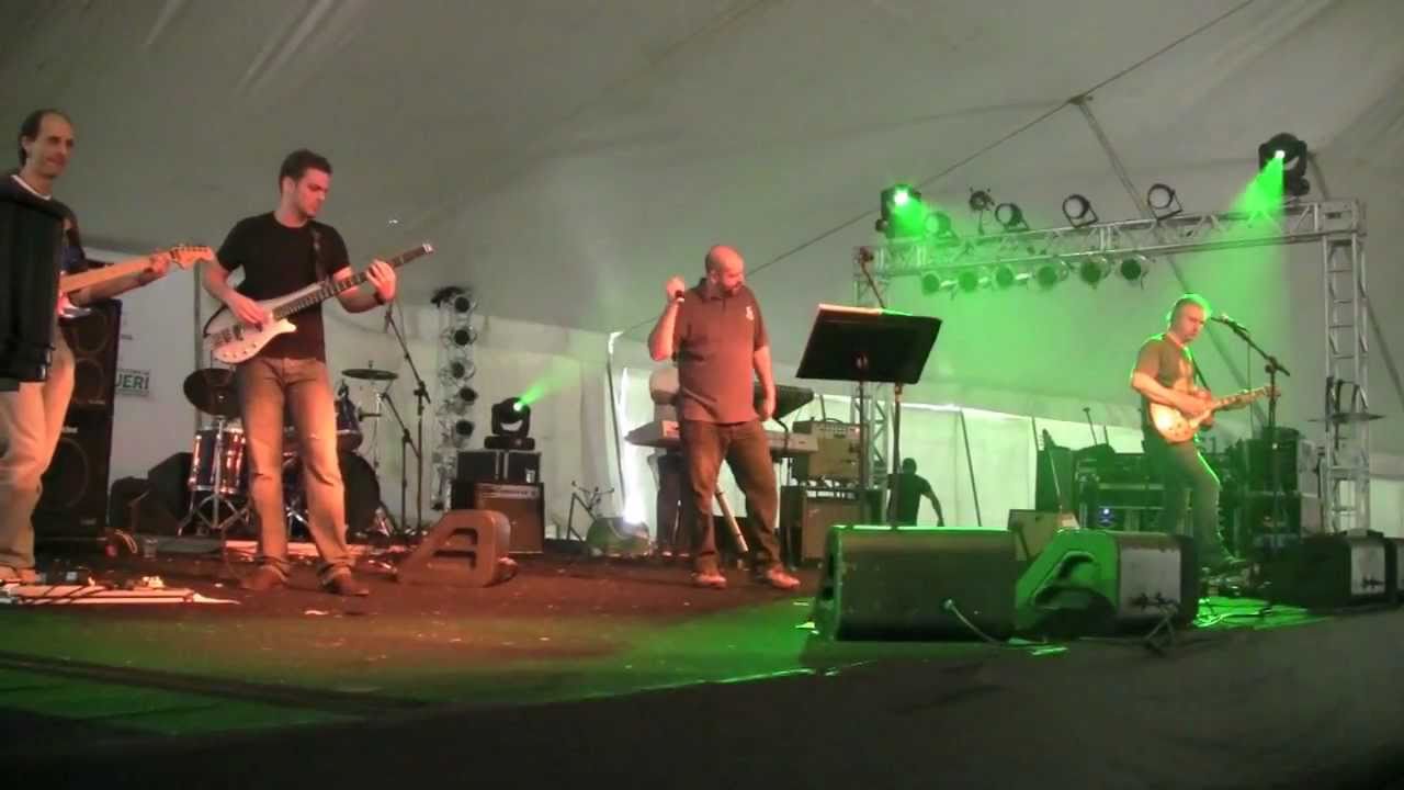 Red House Band - Festival Aldeia da Serra- Part 2 - YouTube