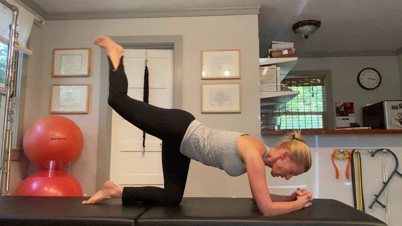Strengthening - 12 minute High Intensity Pilates Workout - YouTube