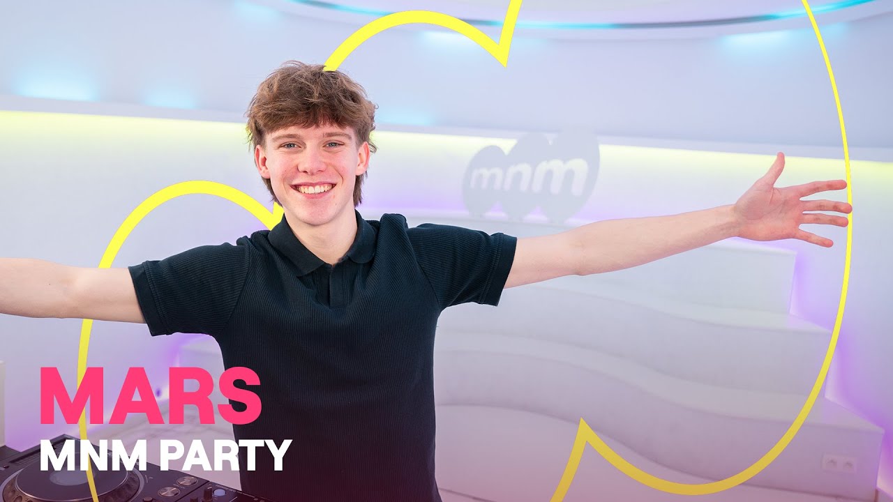 MNM Party - Mars - YouTube