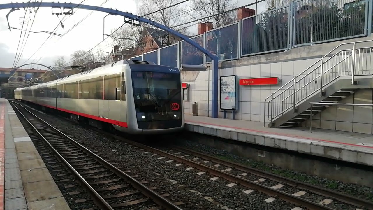 Metro bilbao serie 500 entrando en neguri - YouTube