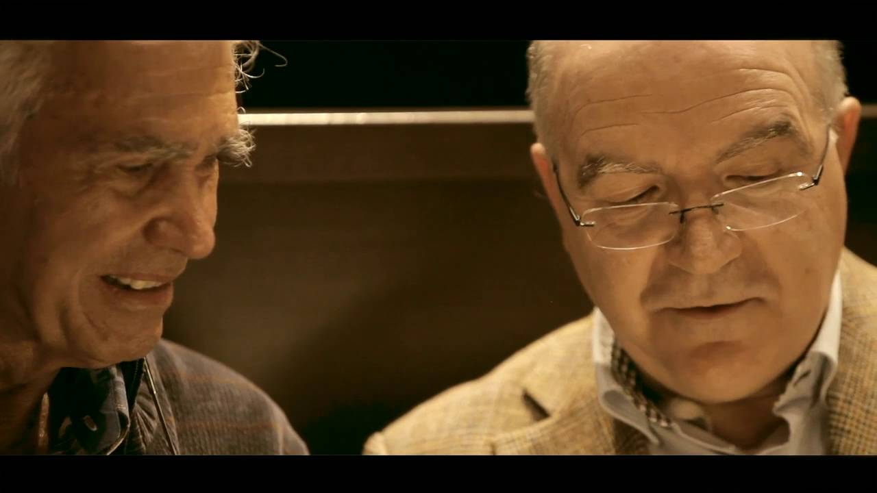 2014 - El helio lo es todo - YouTube