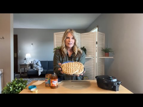 EP. 2: COOK WITH ME: PROTEIN WAFFLES - YouTube