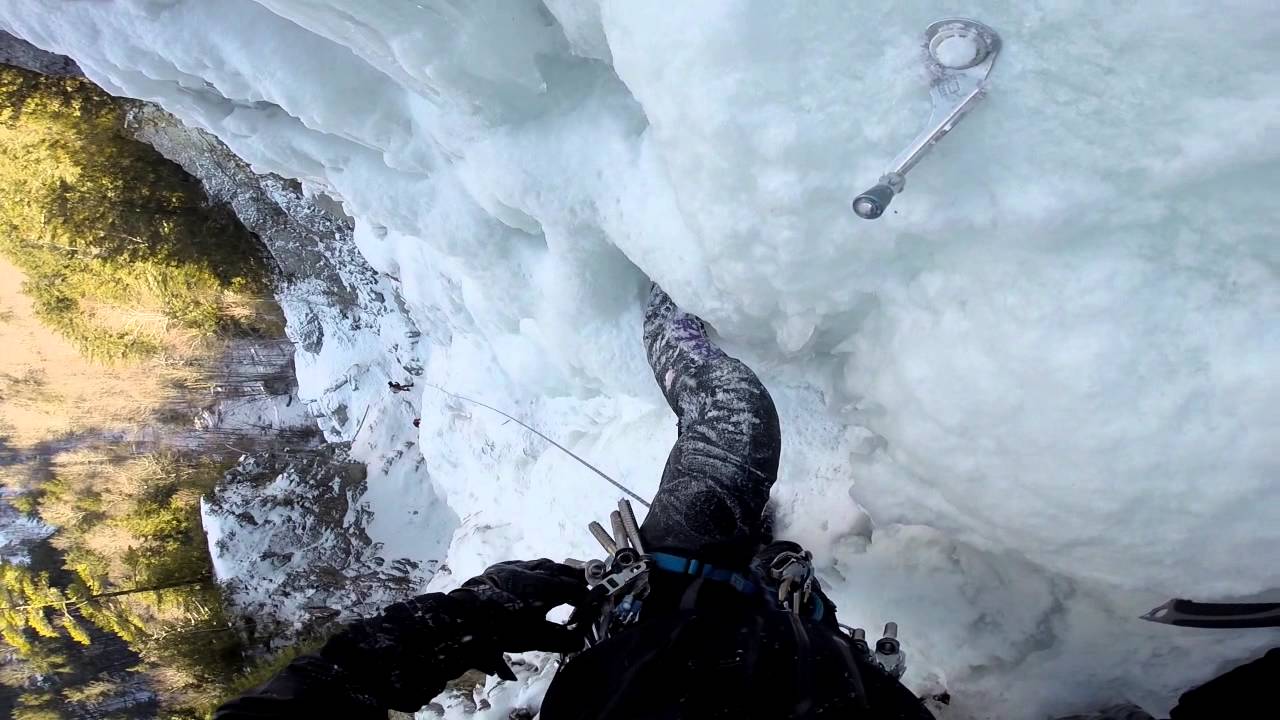1-25-15 Roaring Brook Falls - Clasic 2 Pitch Ice Climb - YouTube