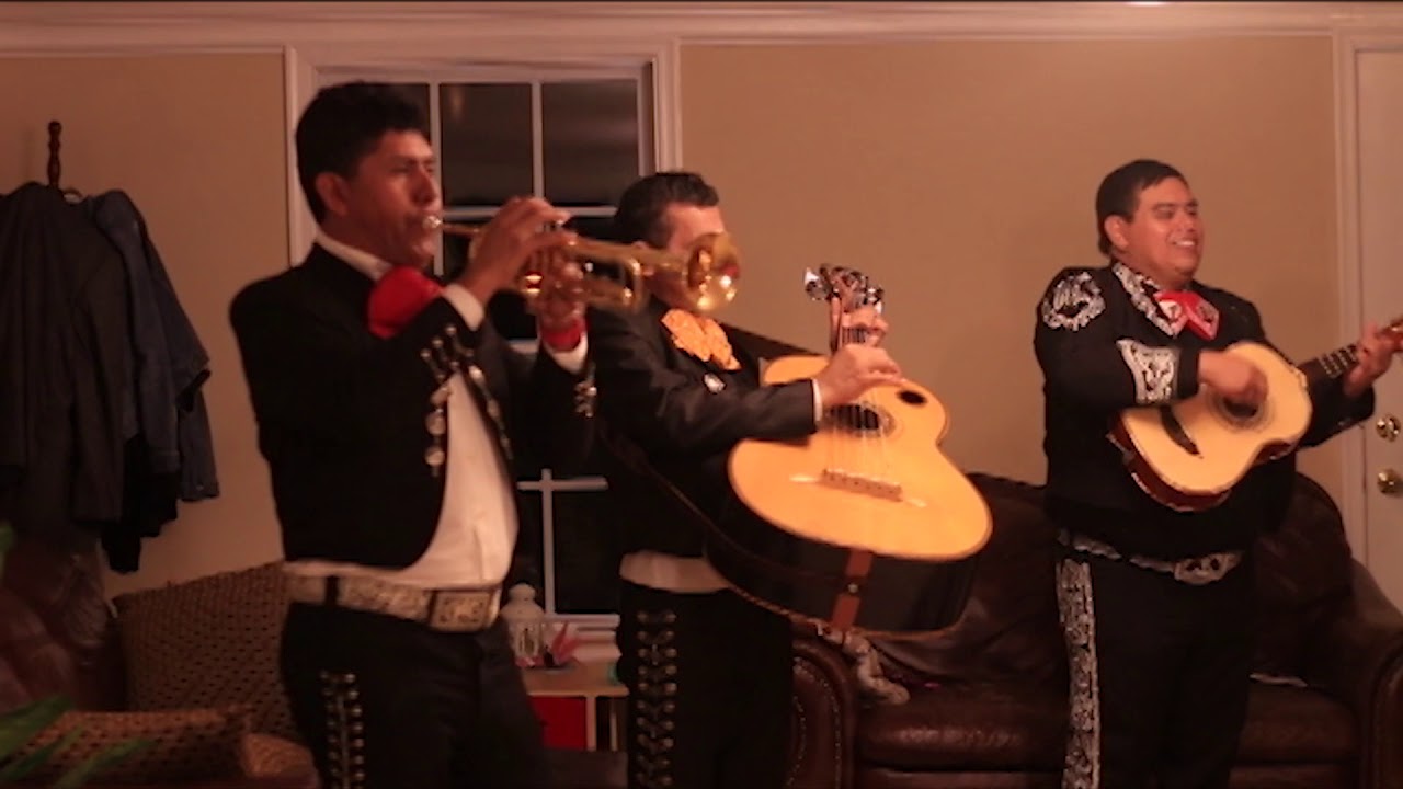Gema- Mariachi Virginia - YouTube
