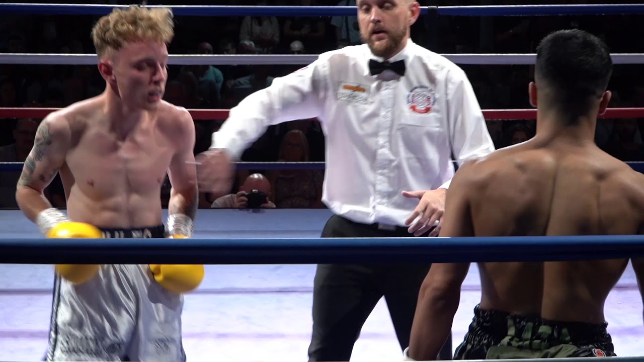 Artif Ali v Jules Phillips 30 6 2019 at Municipal Hall, Colne - YouTube