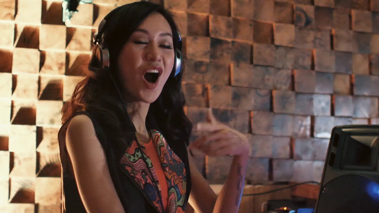 Bistronomix Halloween 2017 with DJ Rizuka - YouTube