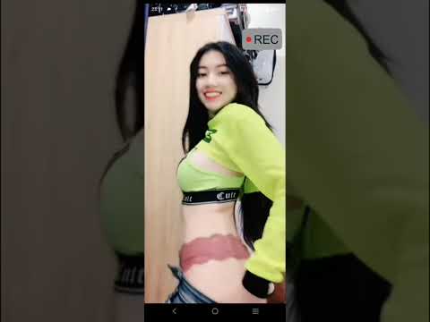 Ngoan hà Anh tyhd xuka sexy kéo áo ngực lộ núm#2025 