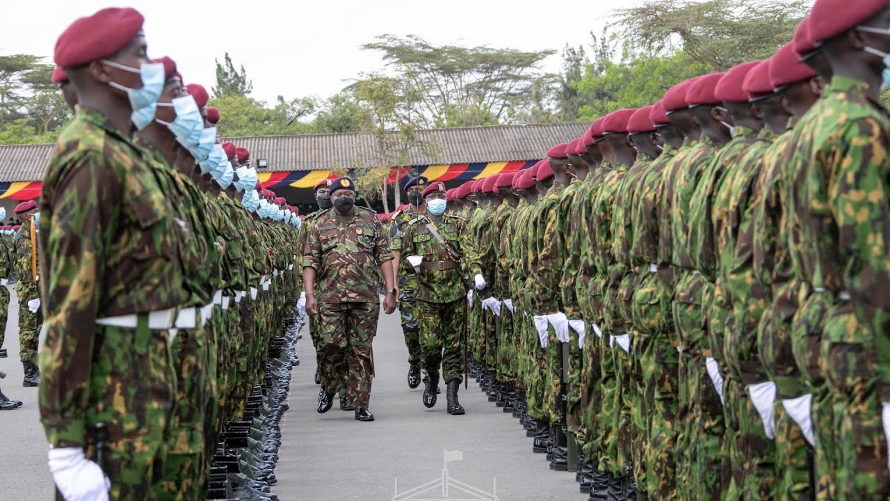 PRESIDENT UHURU PRESIDES OVER GSU PASS OUT PARADE 2021 IN EMBAKASI ...