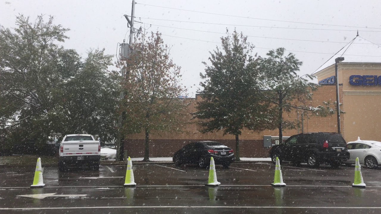 4K Snowfall in Baton Rouge Louisiana 12/8/2017 - YouTube