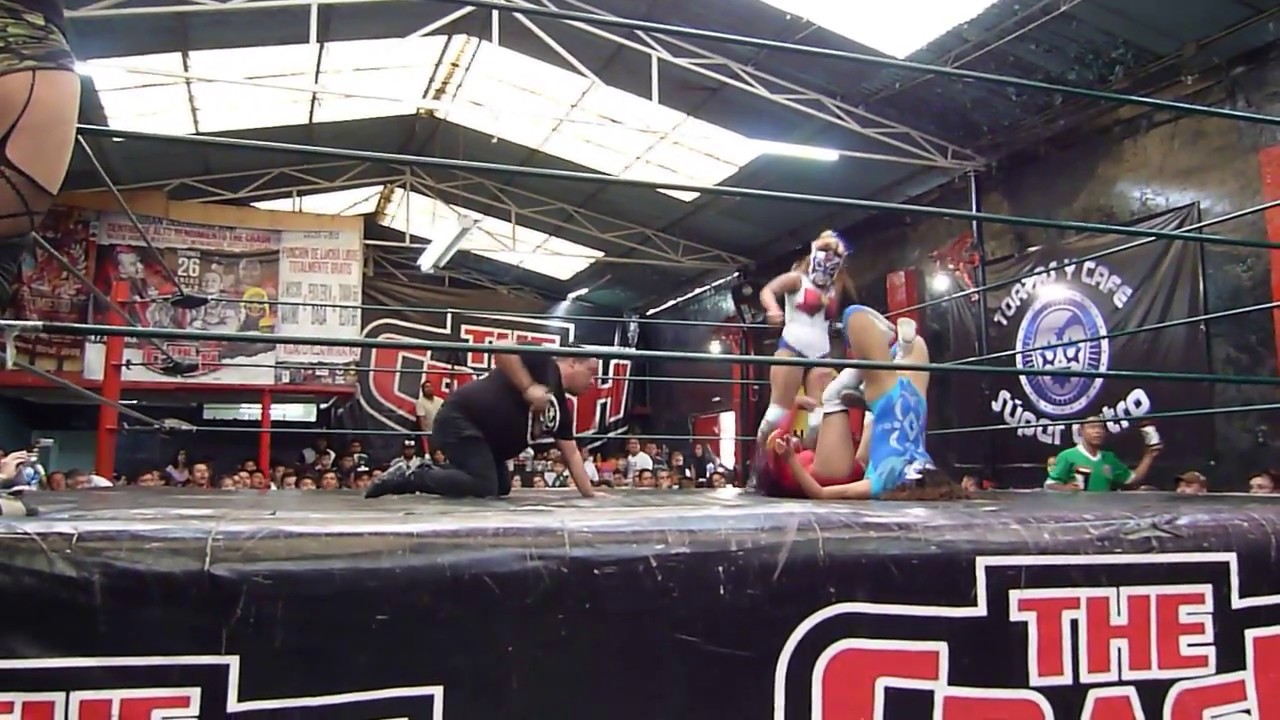 EL OTRO BANDO REPRESENTADO POR LAS LUCHADORAS DE NOMBRE GUERRERA ISIS Y ...