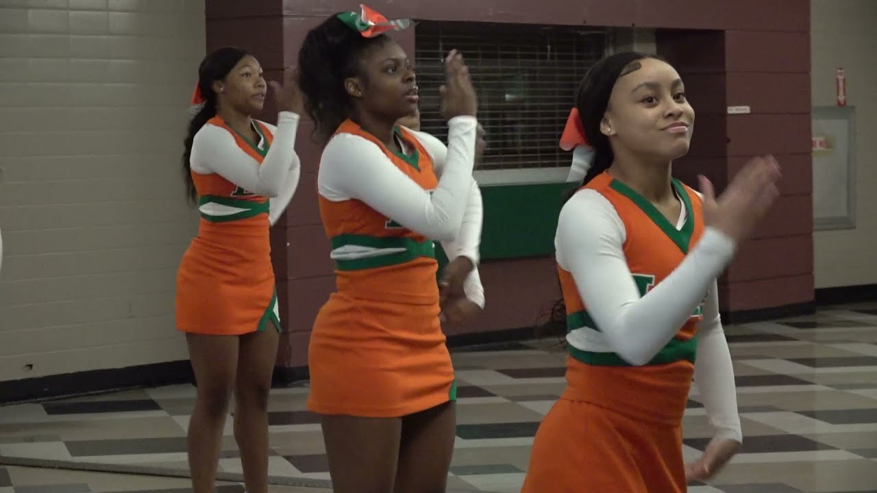 Leflore ready for Regional Cheer Competition - YouTube