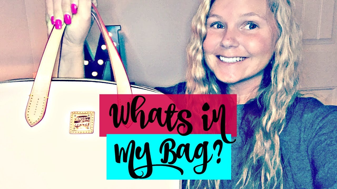 What's In My Bag? | Carla Mackenzie - YouTube