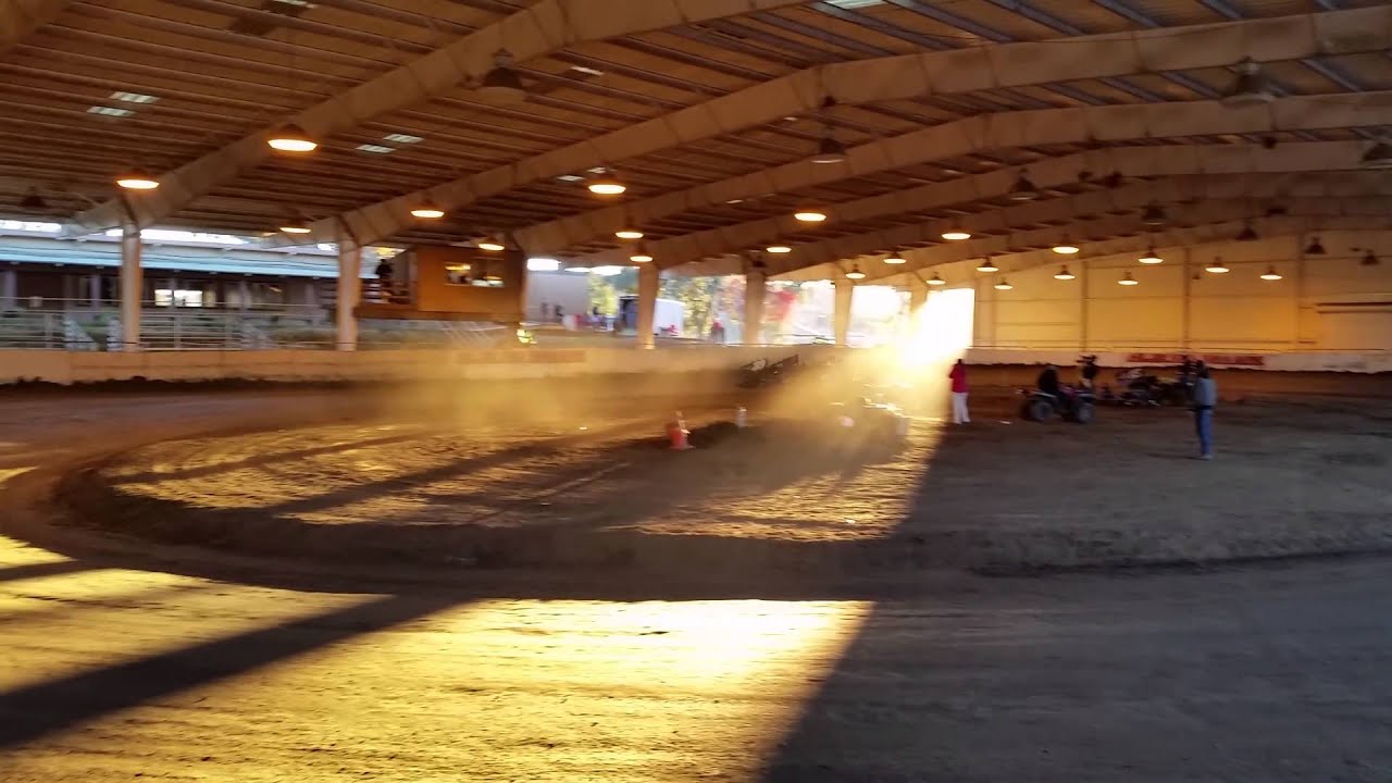 Lakeport speedway indoor winter series - YouTube