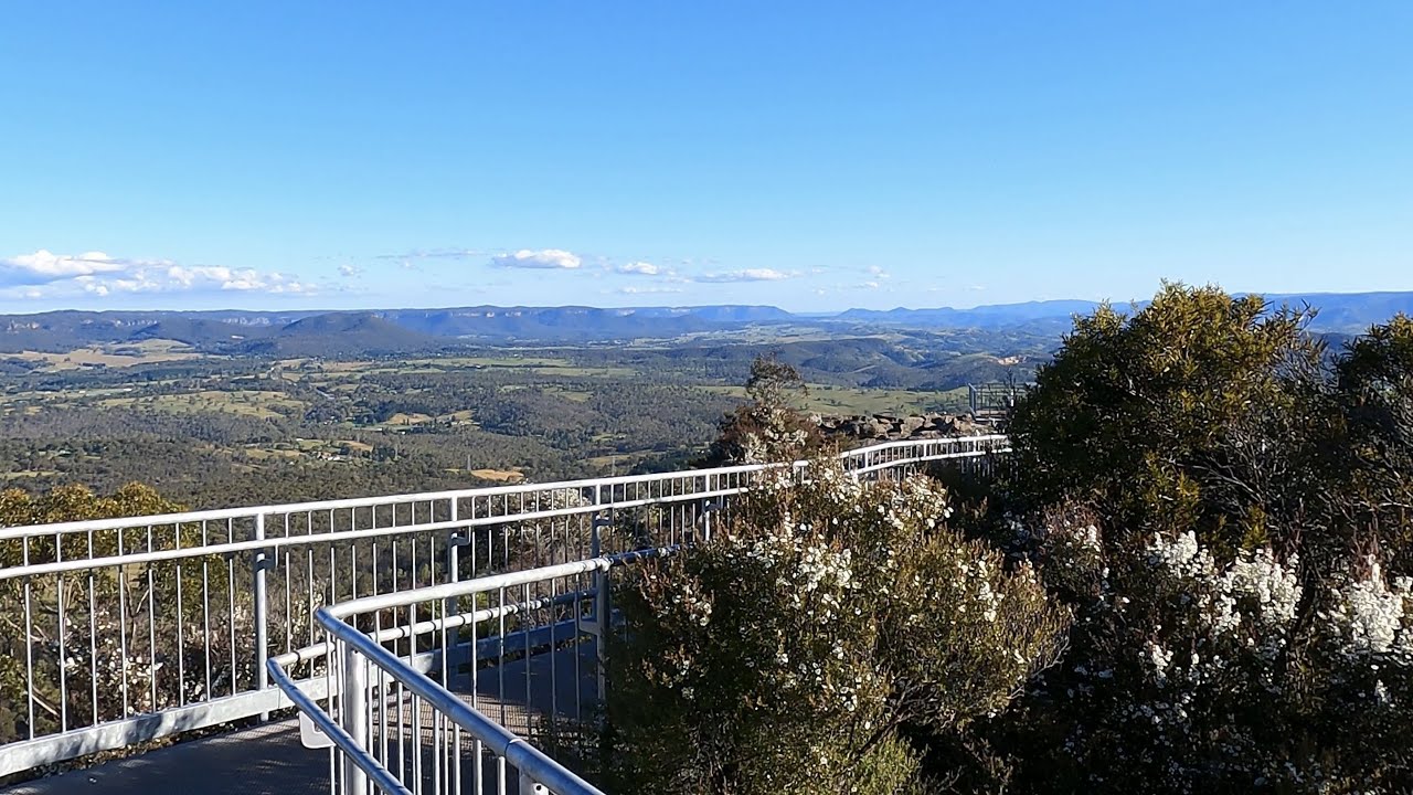 Hassan’s Walls Lookout Lithgow NSW - YouTube
