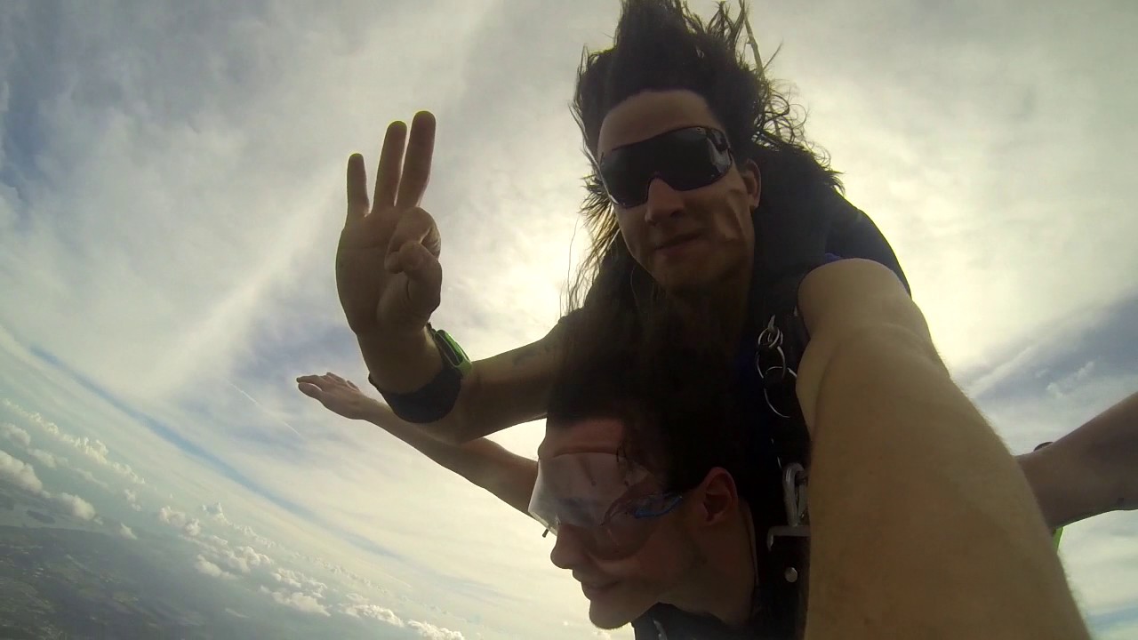 Skydive Sebastian - Darius's Skydive - YouTube