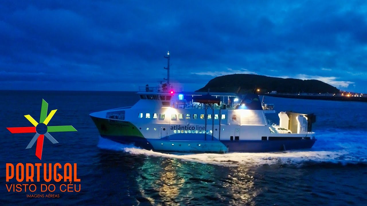 Atlantico line Ferry Boat at dusk - Barco Mestre Simão Faial Pico ...