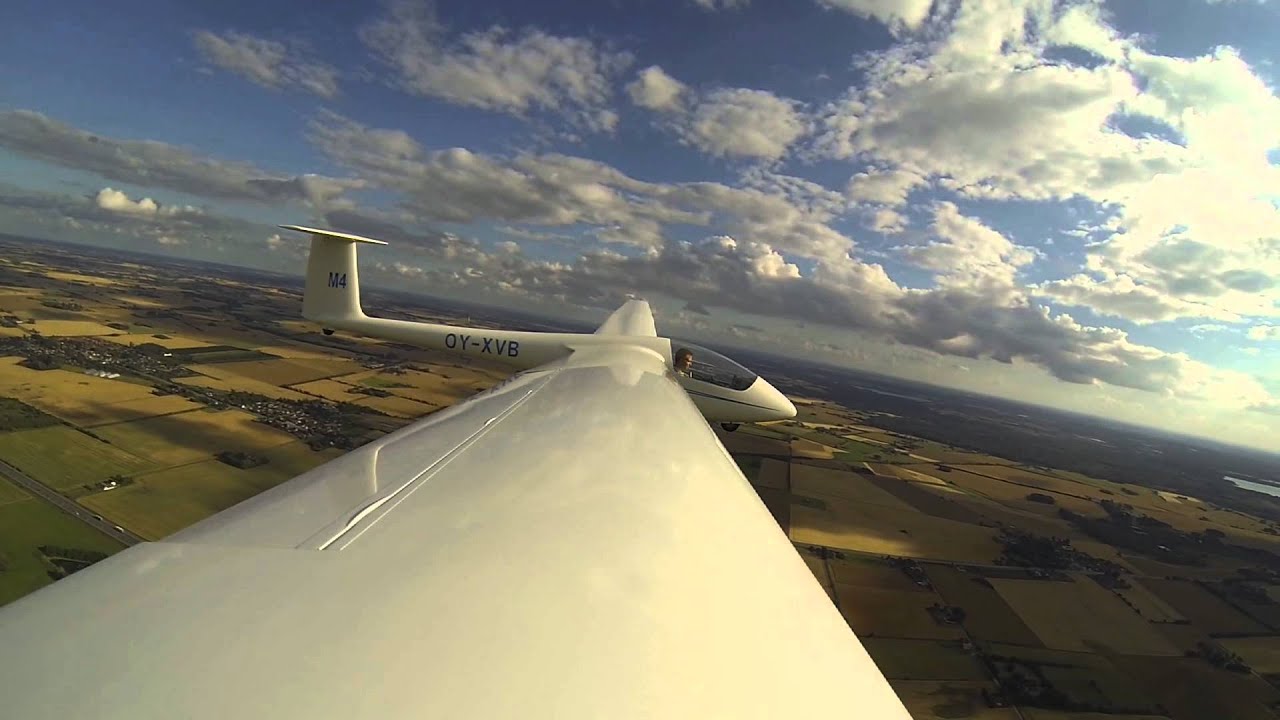 ASK-23 Takeoff and landing - YouTube